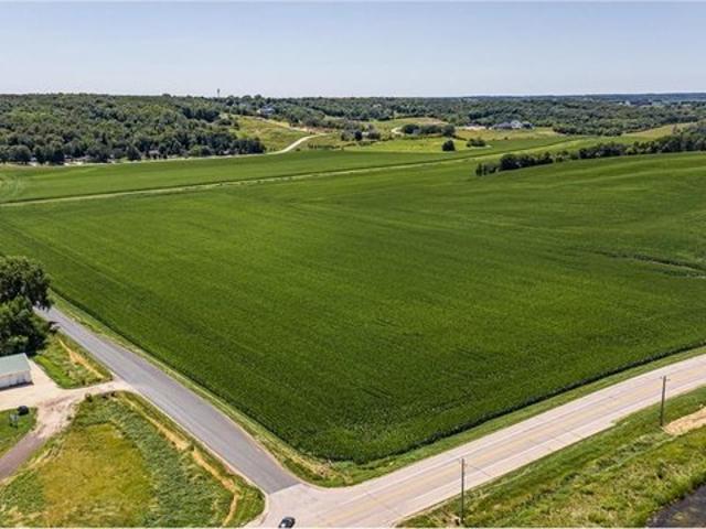 4700 Country Club Rd SW, Rochester, MN 55902