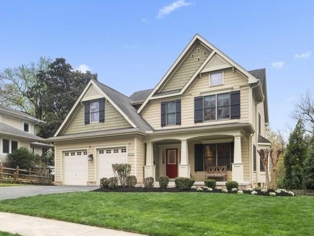 4700 Edgefield Rd, Bethesda, MD 20814