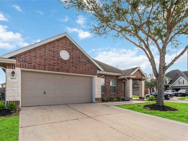 4700 Lake Line Court