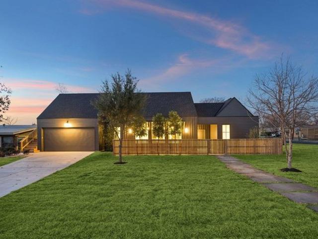 4700 Philco Dr, Austin, TX 78745