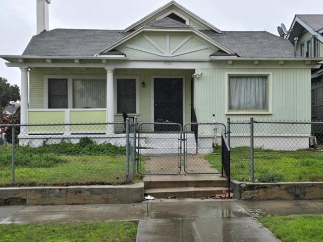 4700 S Budlong Ave, Los Angeles, CA 90037