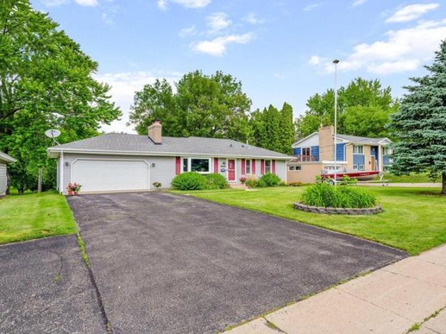 4700 W 84th St, Bloomington, MN 55437