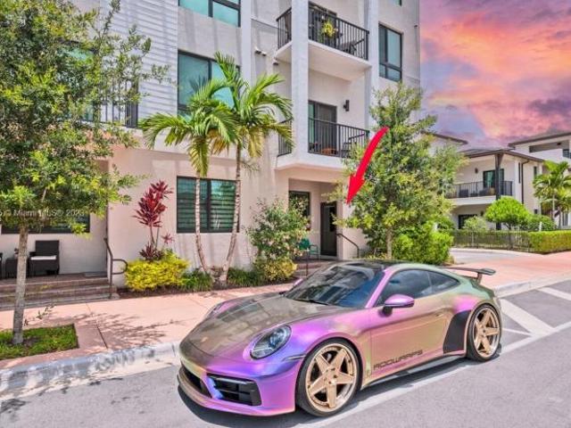 4700 84th Ave NW #22, Doral, FL 33166