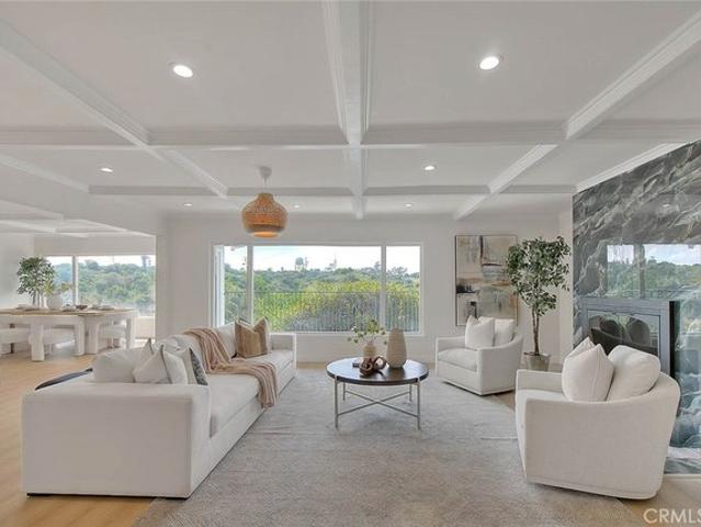 4701 Don Miguel Dr, Los Angeles, CA 90008