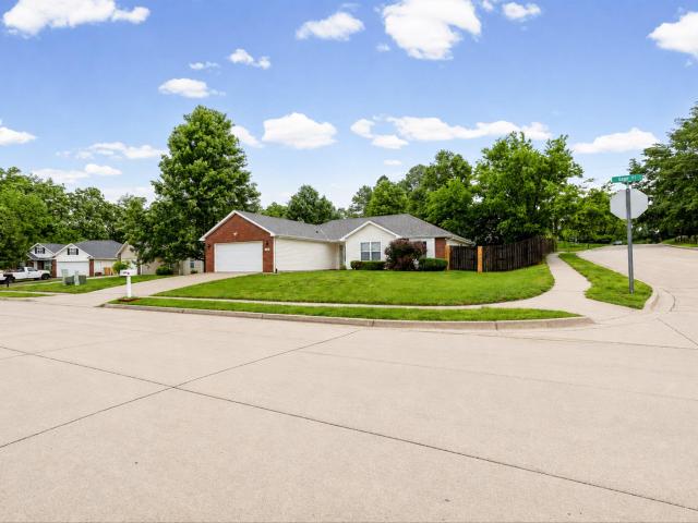 4701 gage pl