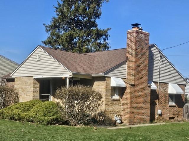 4701 Illinois St, Loves Park, IL 61111