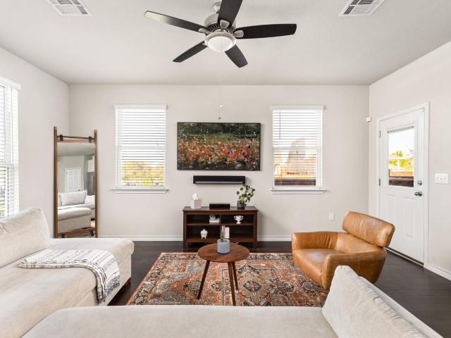 4701 Star Jasmine Dr # 105