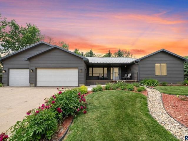 47027 nd St, Tea, SD 57064