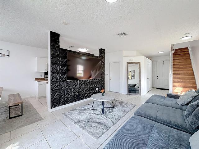 4702 NW 59th Manor, Coconut Creek, FL 33073 | MLS #B26019 | Compass