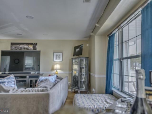 4702 Aberdeen Lane