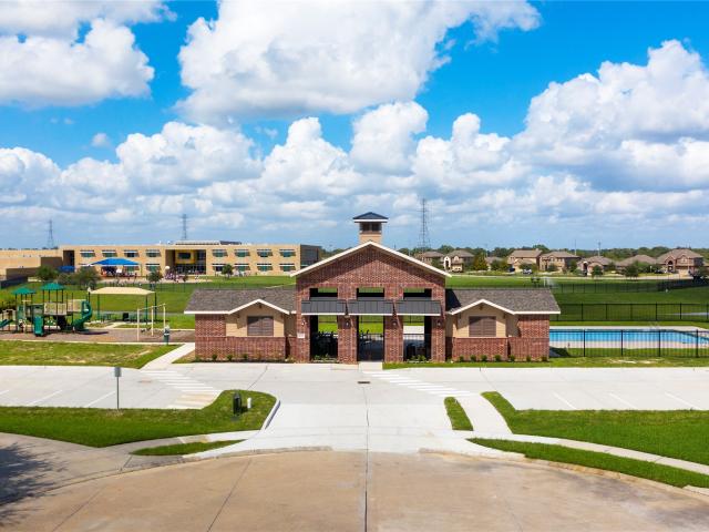 4702 Alluvial Circle