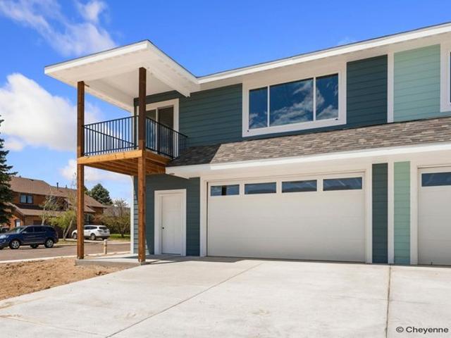 4702 Raleigh Dr, Cheyenne, WY 82001