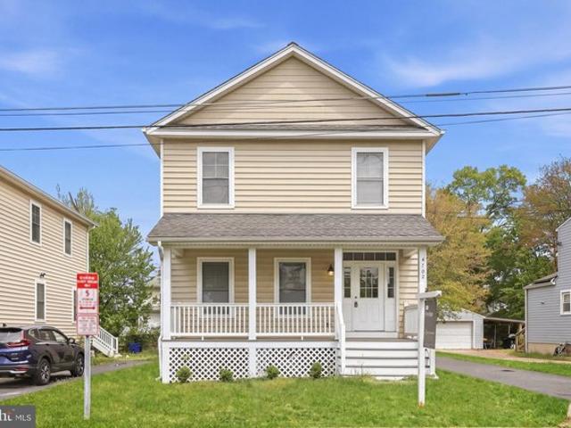 4702 Tecumseh St, College Park, MD 20740