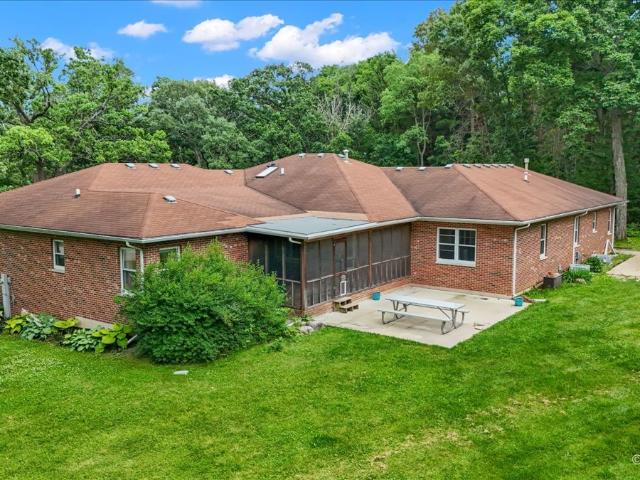 4703 N Waltshire Lane