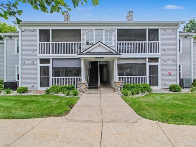 4703 Inverness St, Dexter, MI 48130