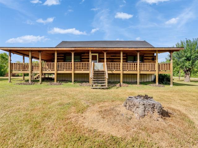 4703 Lake Drive