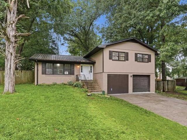 4703 Wellington Pt NW, Huntsville, AL 35816