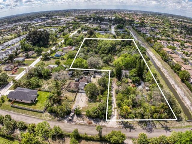 470 63rd Trl N, West Palm Beach, FL 33413
