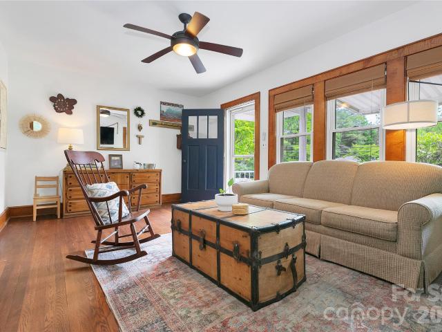 470 Cherryfield Loop
