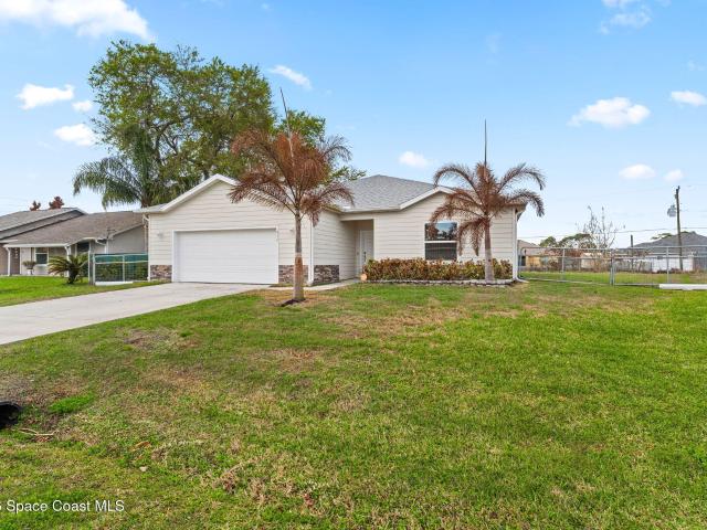 470 Galilean Ave SE, Palm Bay, FL 32909 | Compass