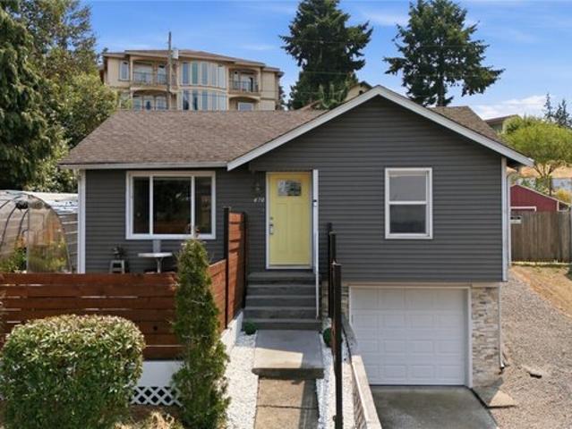 470 Grandey Way NE, Renton, WA 98056