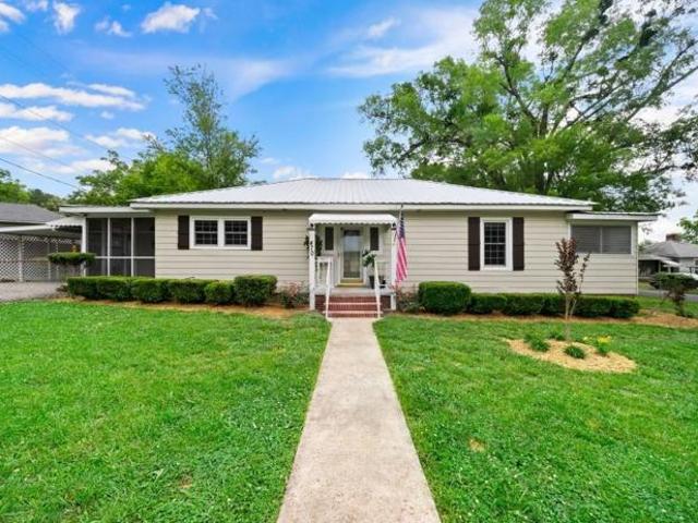 470 E 3rd St, Rome, GA 30161