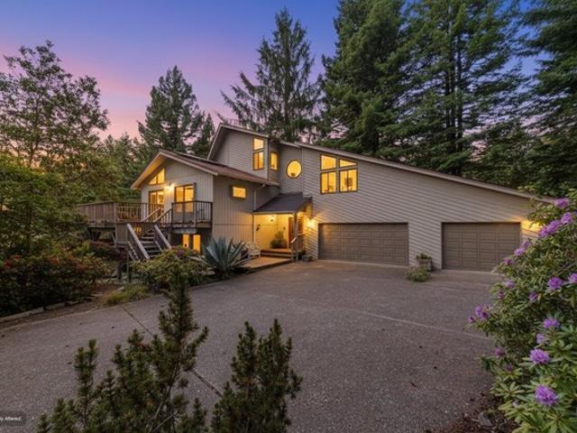 470 E California Ave, Arcata, CA 95521