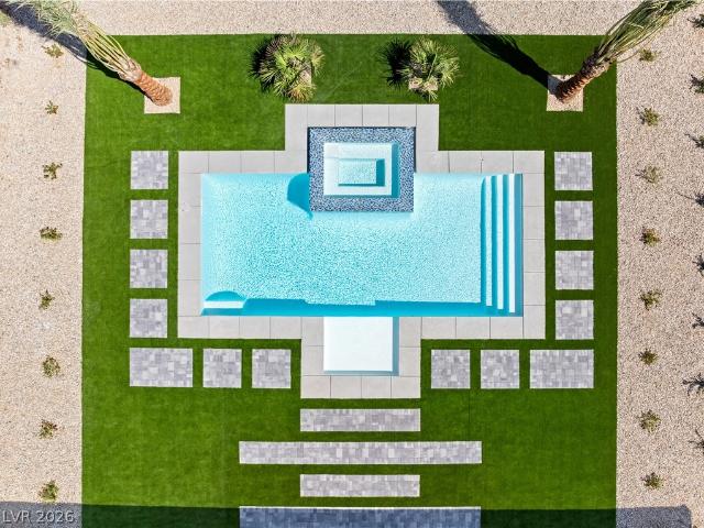 470 E Paradise Hills Drive