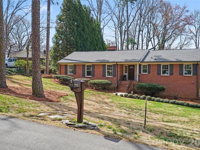 470 Livingston Dr, Charlotte, NC