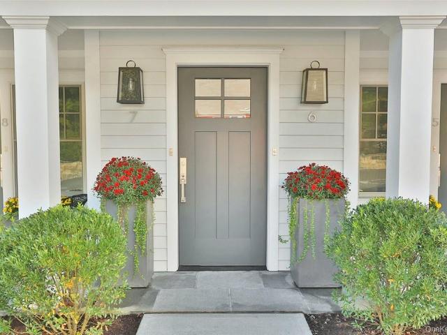470 Main St, Unit 11, Armonk, NY 10504 | MLS #966333 | Compass
