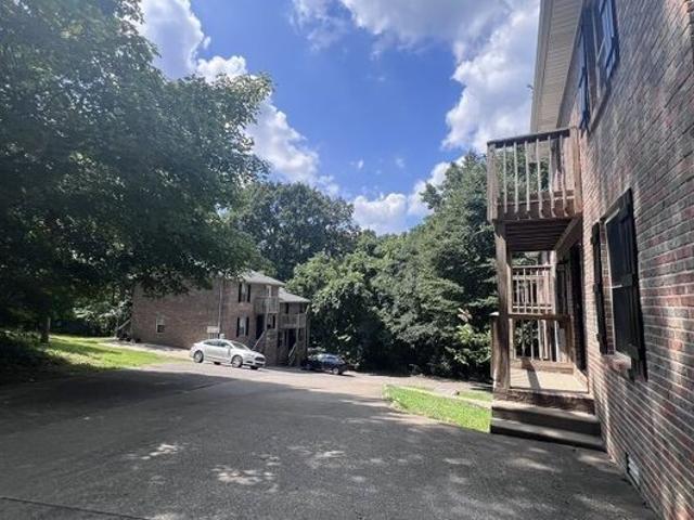 470 Martha Ln, Clarksville, TN 37043