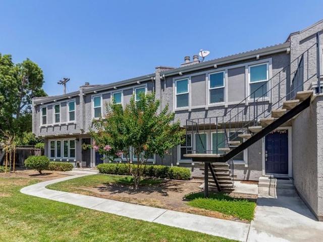 470 N Winchester Blvd Apt 301, Santa Clara, CA 95050