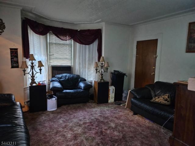470 Nye Ave