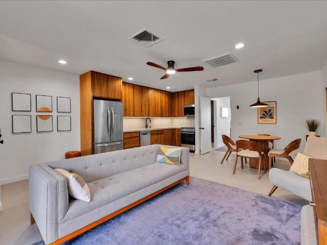 470 S Calle Encilia, Unit B14, Palm Springs, CA 92262 | MLS #219144