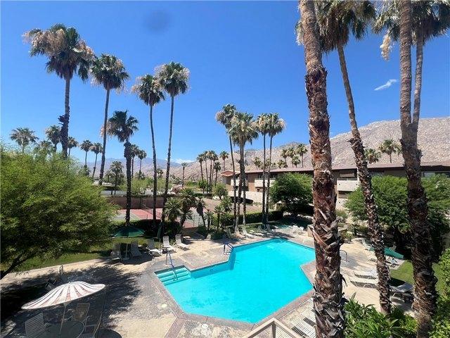 470 S Calle Encilia Unit B11, Palm Springs, CA 92262
