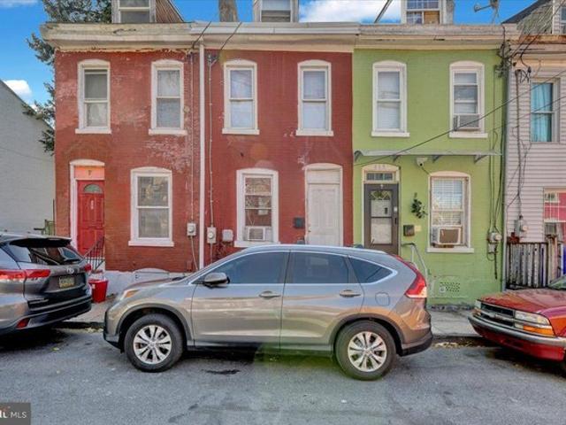 470 Spring Garden St, Reading, PA 19602