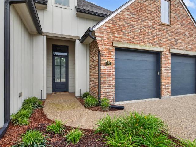 470 Stacey Lane