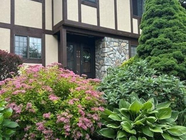 470 Swanson Cres Unit 470, Milford, CT 06461