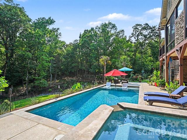 470 Swift Creek Cove