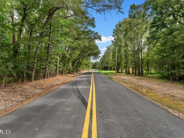 470 Pine Hill Rd, Elm Grove, LA 71051