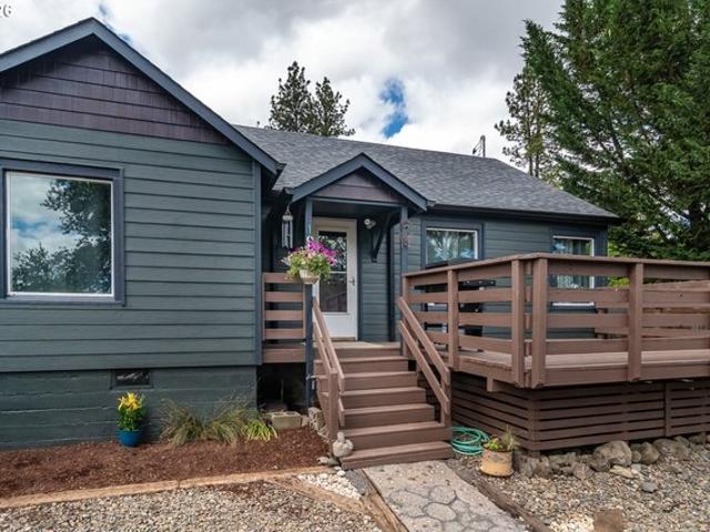 470 W Third Ave, Sutherlin, OR 97479