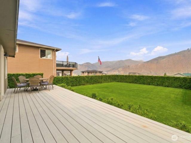 470 W Entiat Drive