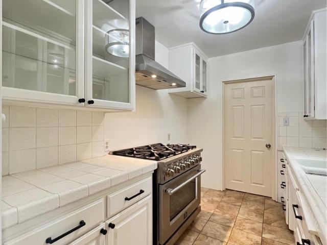 470 Walnut