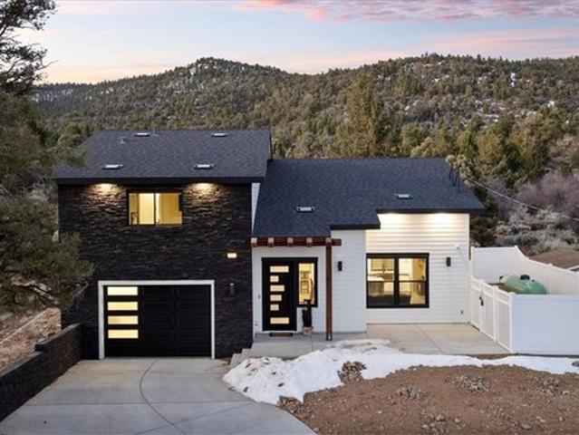 47145 Skyview Dr, Big Bear City, CA 92314