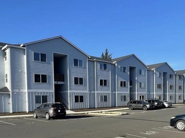 4714 Ocean Beach Hwy, Longview, WA 98632
