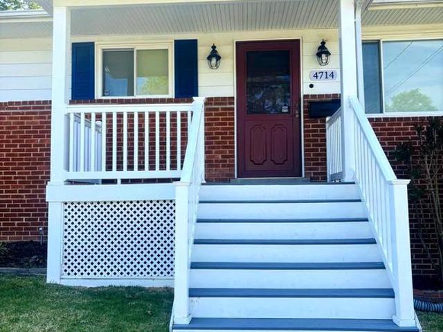 4714 Glenoak Road
