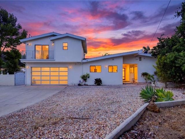 4715 Burgundy Rd, Woodland Hills, CA 91364