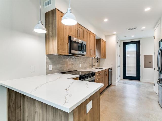 4715 Live Oak Street # 103