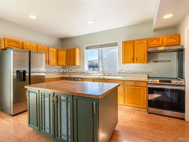 4715 Paramount Place