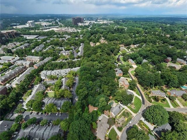 4715 Ridgeview Rd, Atlanta, GA 30338
